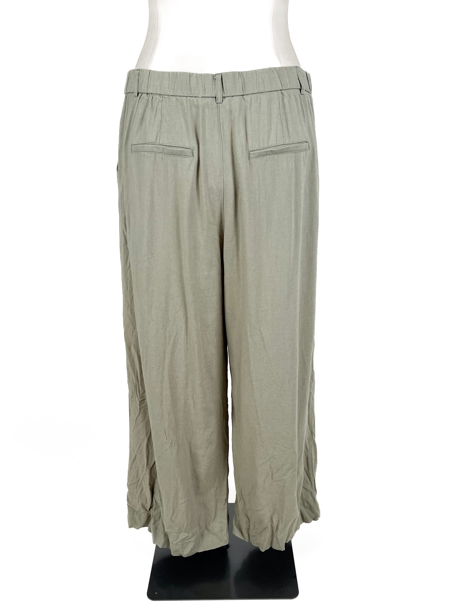 Dotti - Green Pants (Size 18) – & Again